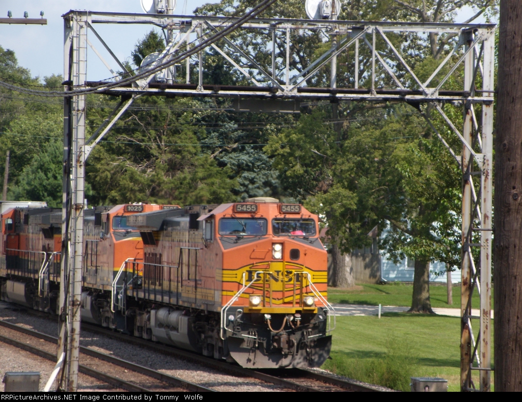 BNSF 5455 leads an intermodal past the Rochelle Railroad Park